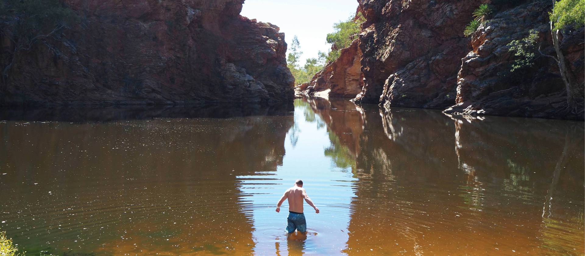 Larapinta Trail Best Sections Walk | Trek the Highlight Sections of the ...