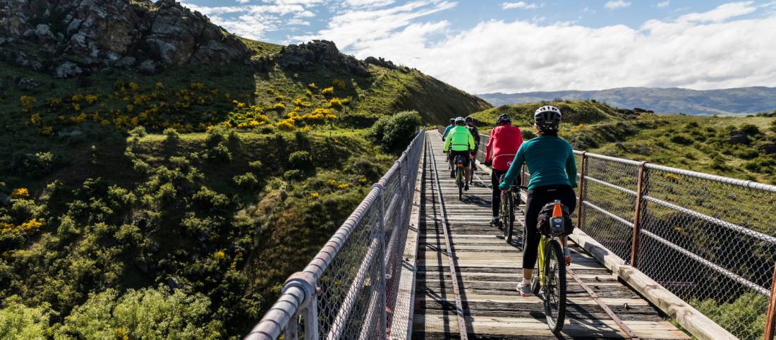 Travel quiz: New Zealand's famous cycle trails | World Expedition